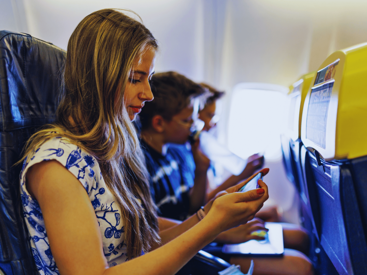 Can you travel alone on an airplane when you are 16 years old? | Air ...